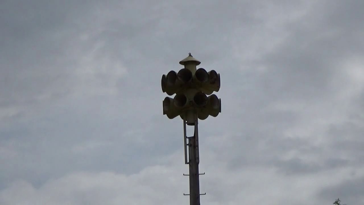 Federal Signal 2T22 July 2019 Siren Test La Crosse, WI - YouTube