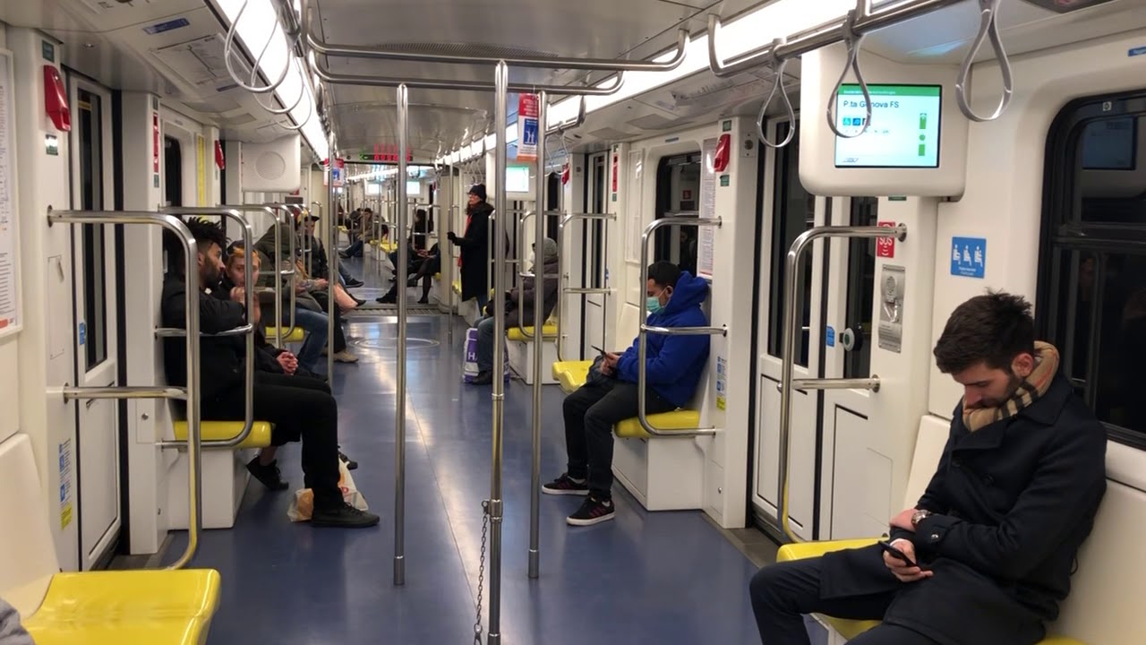 Leonardo linea M2 livrea verde e bianca diretto a Assago Milanofiori ...