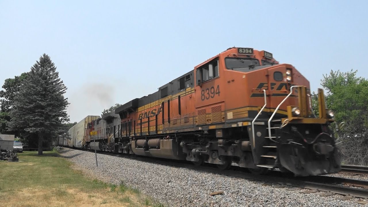 BNSF 8394 Leads Auto Rack/Stack Train, Galesburg, IL - YouTube