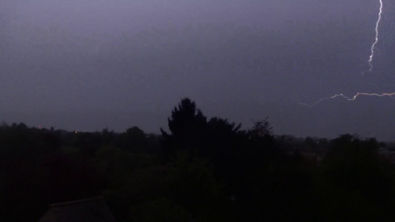 Thunder Storm over Cambridge on 22nd April 2018 - YouTube