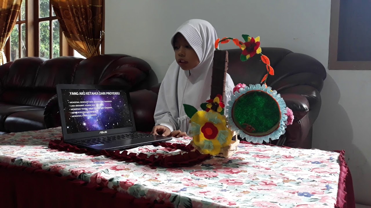 Presentasi proyek akhir"funny nest" ananda vania 2c - YouTube