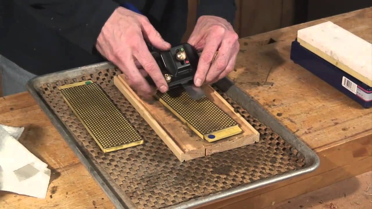 How to Sharpen A Chisel With Diamond Hones and a Honing Guide - YouTube