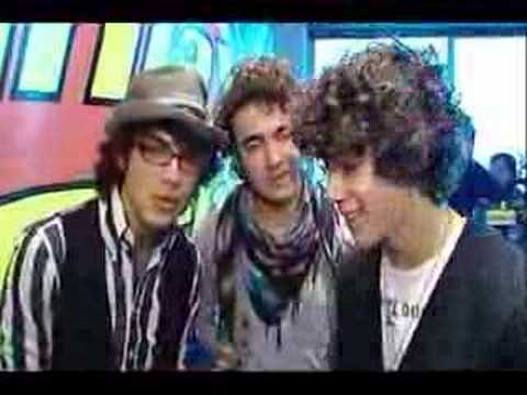 Hi Kylee from the Jonas Brothers - YouTube