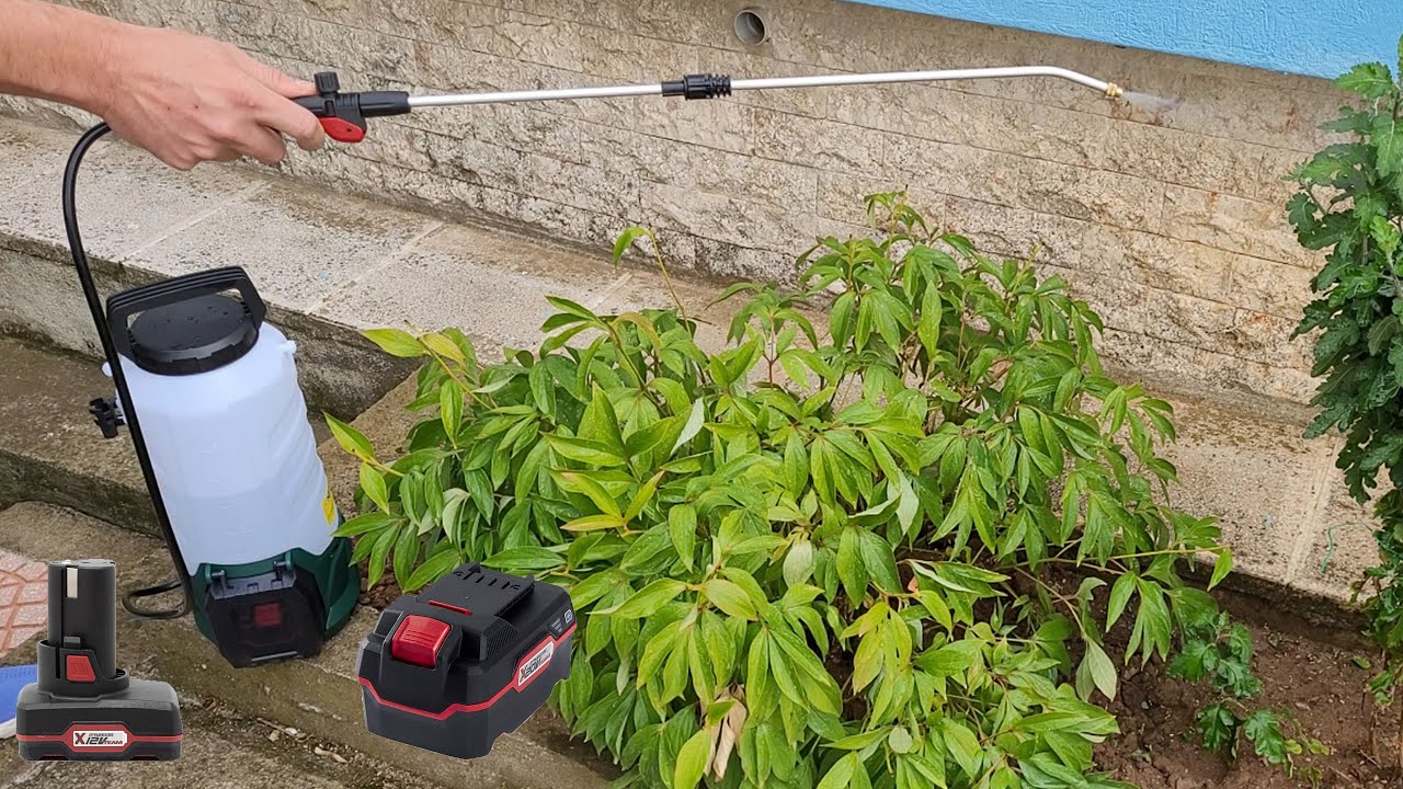 Parkside Cordless Pressure Sprayer 12 & 20V PDSA 20-Li A1 - YouTube