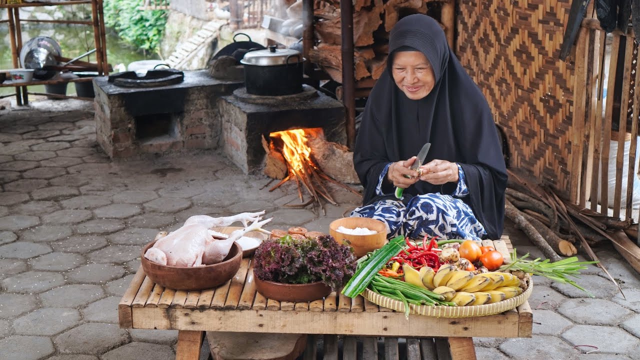 Metik Selada Ungu di Kebun | Masak Ayam Betutu, Kacang Panjang Bejek ...