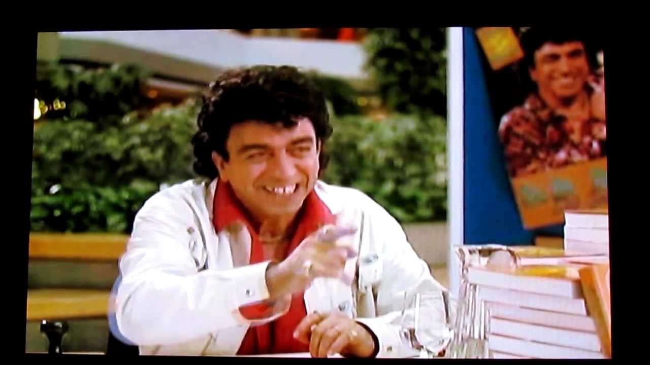 Elvis Gratton 2 Miracle à Memphis Autographe son livre pour Sti ! - YouTube