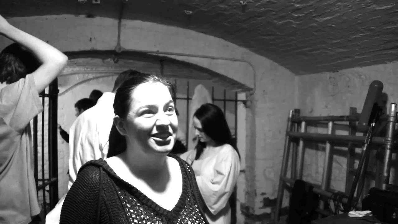 Von Der Asche - BTS - Meet the Producer - YouTube