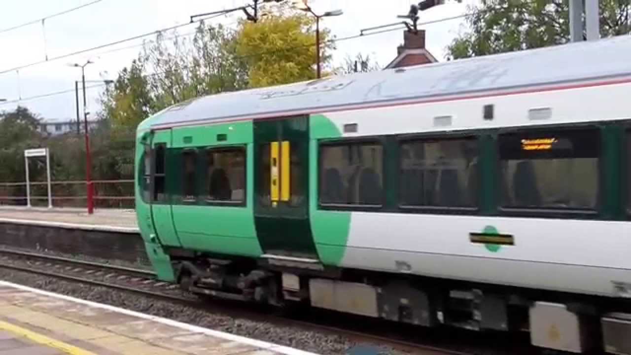 Class 377 Southern Service Arriving Into Harrow And Wealdstone 26/10/14 ...