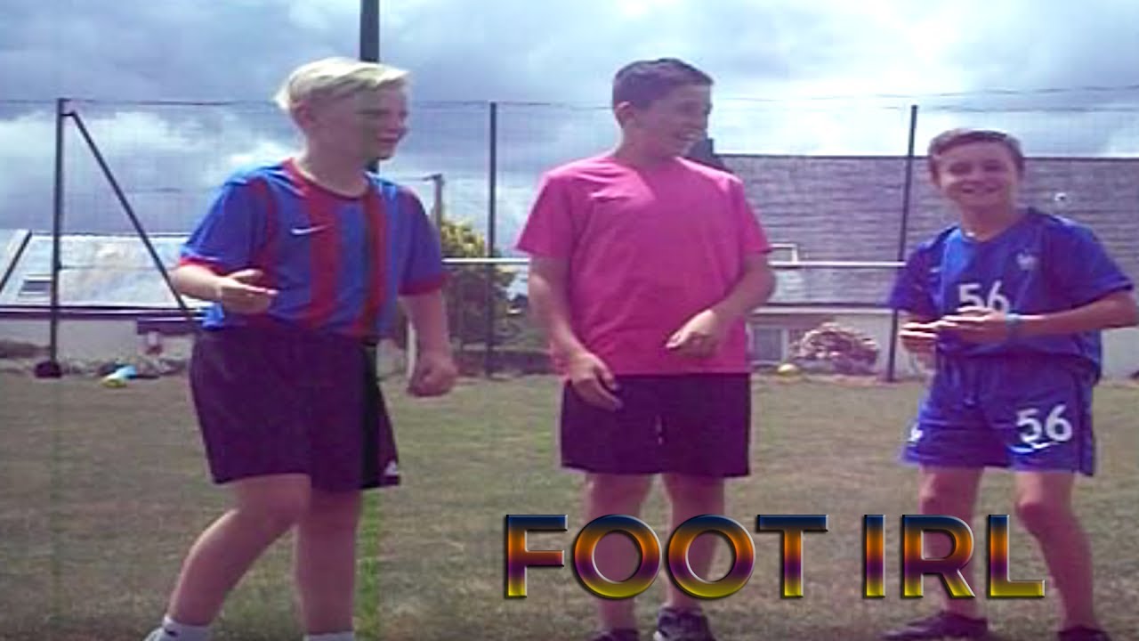 PREMIÈRE VIDÉO FOOT IRL ! - YouTube