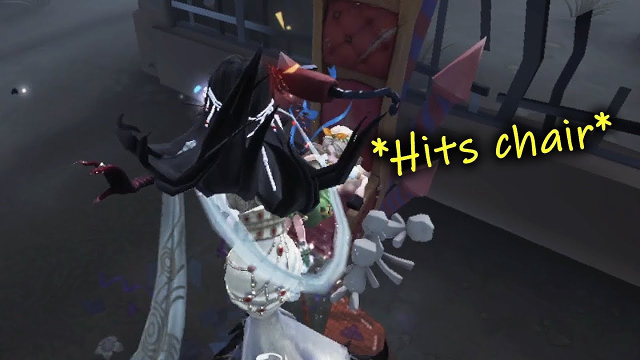 Identity V | HOW WAS THAT A CHAIR HIT?! Idv Needs To Fix Hitboxes ...