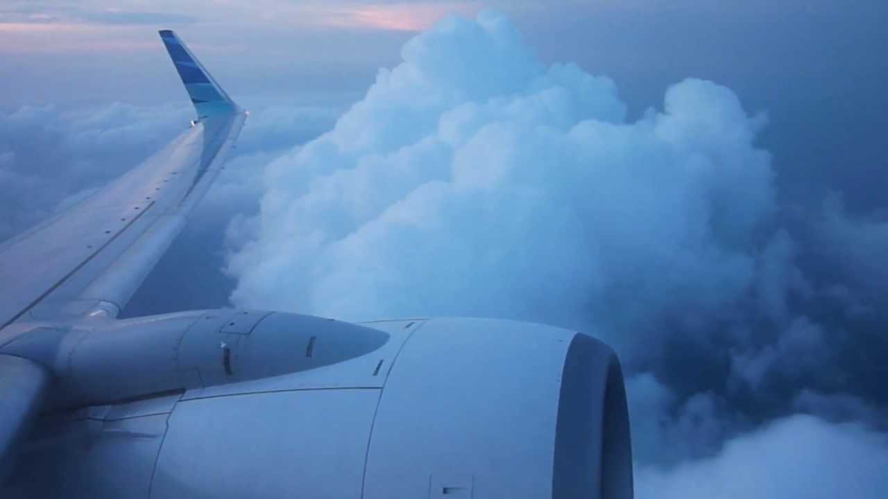 Garuda Indonesia GA193 Boeing 737-8U3/WL [PK-GMD] Takeoff at Medan ...