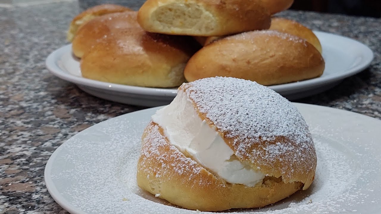 Maritozzi alla romana (senza impastatrice) con panna - YouTube