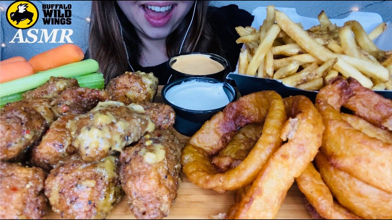 ASMR BUFFALO WILD WINGS LEMON PEPPER, PARMESAN GARLIC BONELESS WINGS ...