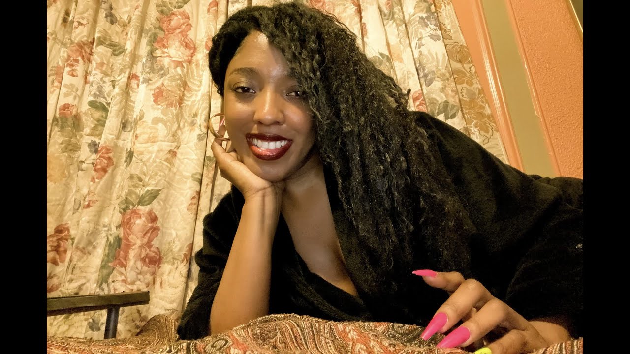 Girlfriend Gives You a Massage / Scratch Your Back - YouTube