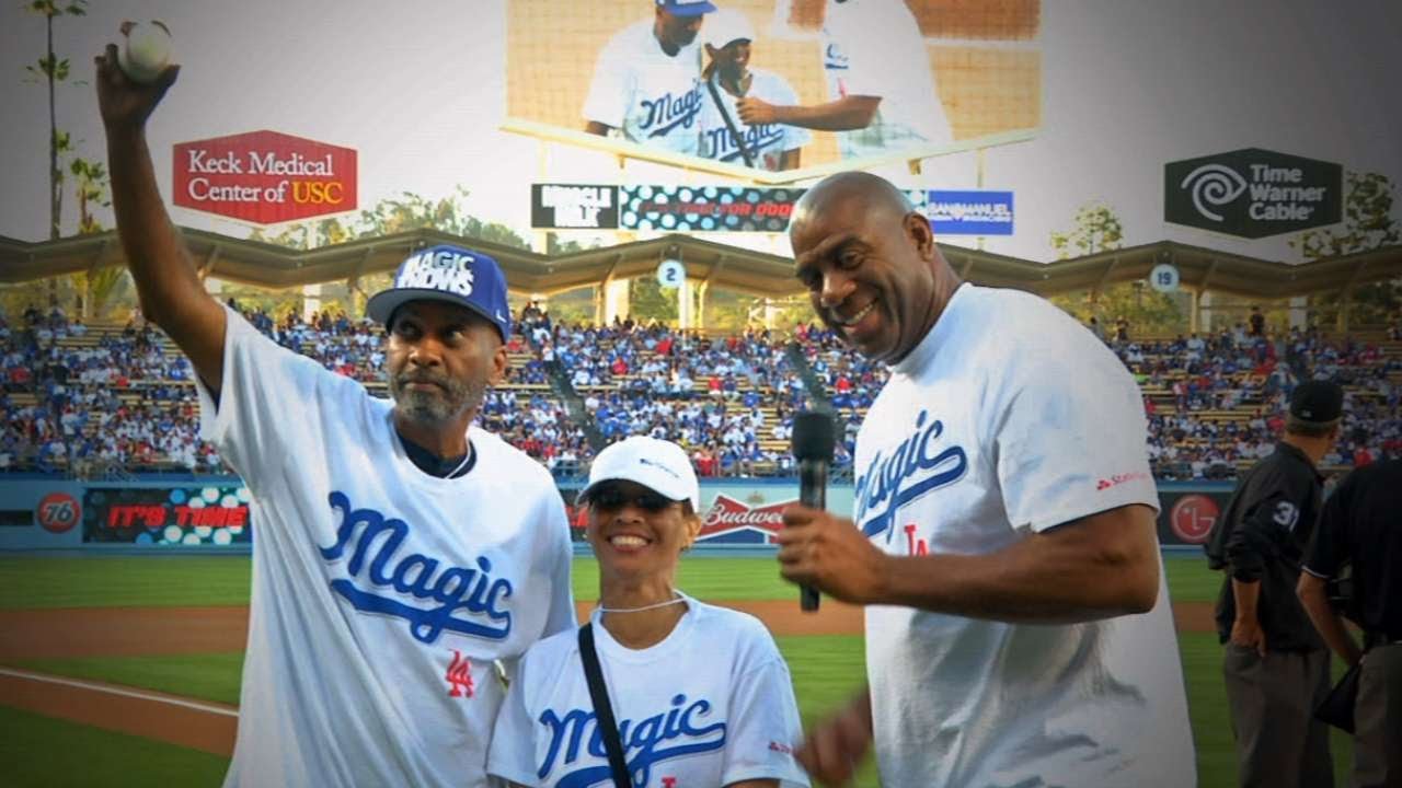 Magic Johnson surprises a Dodger fan before the game - YouTube