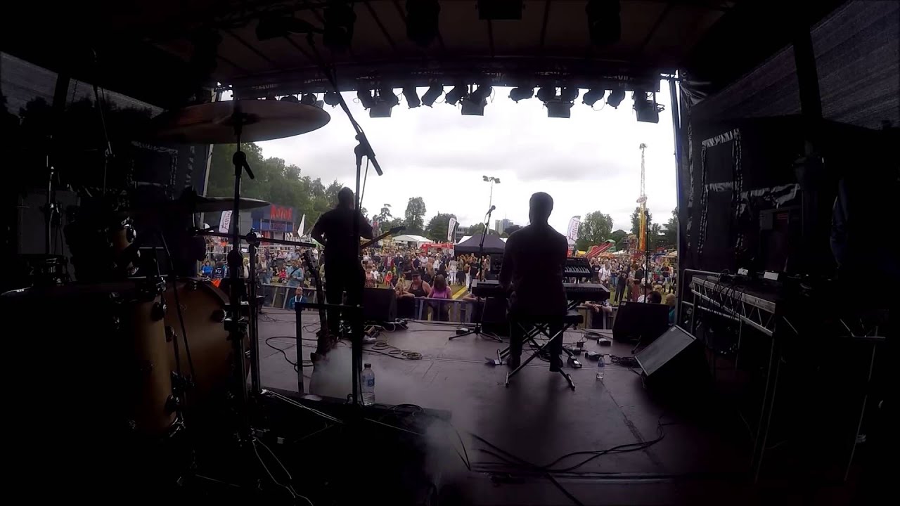 Sugarman Sam and The Voodoo Men- Coming Home- Basingstoke live - YouTube