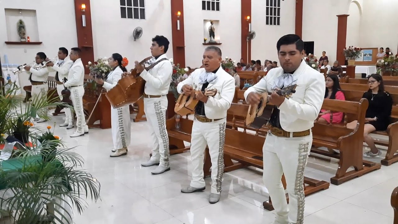 LA FERIA DE LAS FLORES - MARIACHI "VIVA MÉXICO" de Huatulco - YouTube