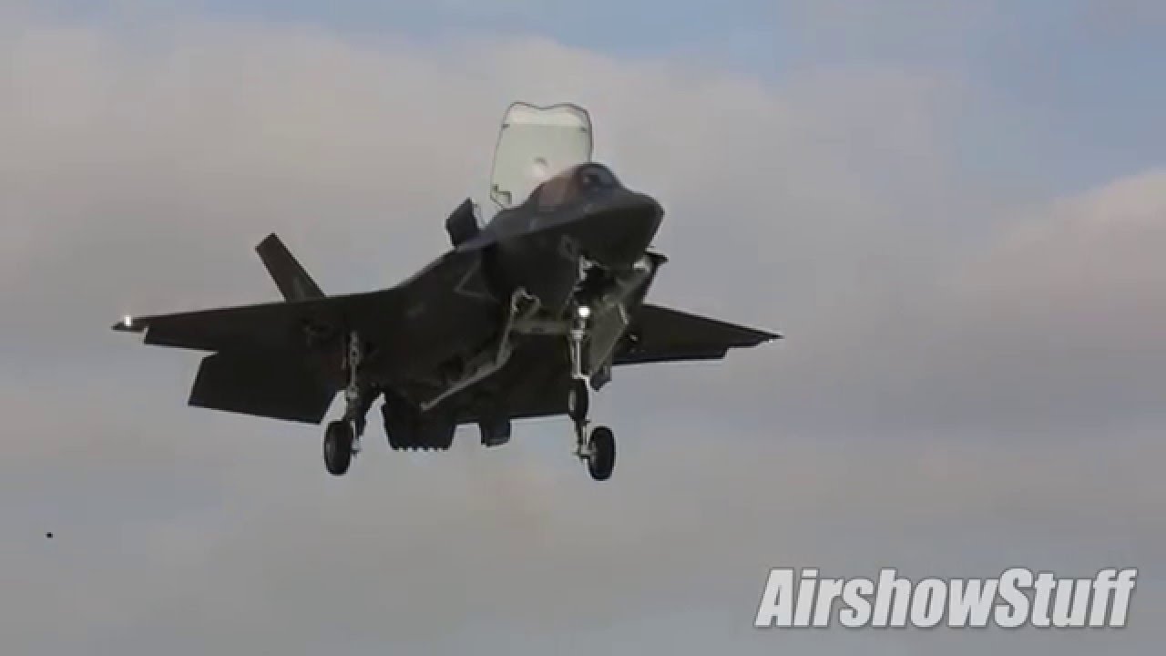 F-35 Lightning II Vertical Landing and Short Field Takeoff - YouTube