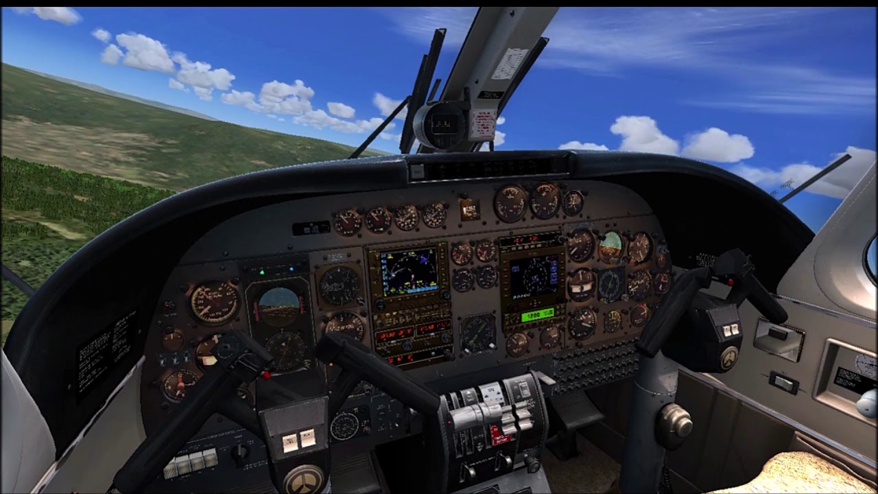 Flight Simulator TC-690B Short Flight VFR SKRG-SKMD - YouTube