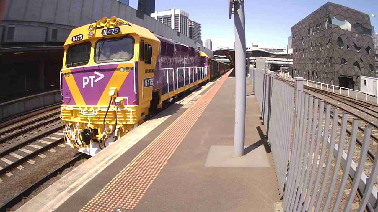 V/line N475 PTV Nclass 1 - YouTube