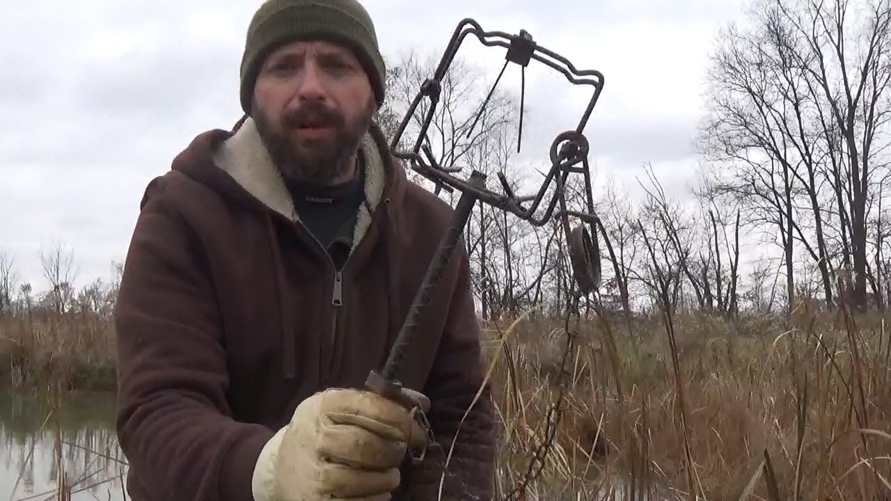 Conibear Stake/Stand Combo - YouTube