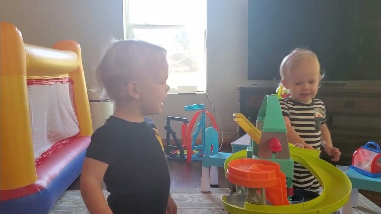 Morning giggles - YouTube