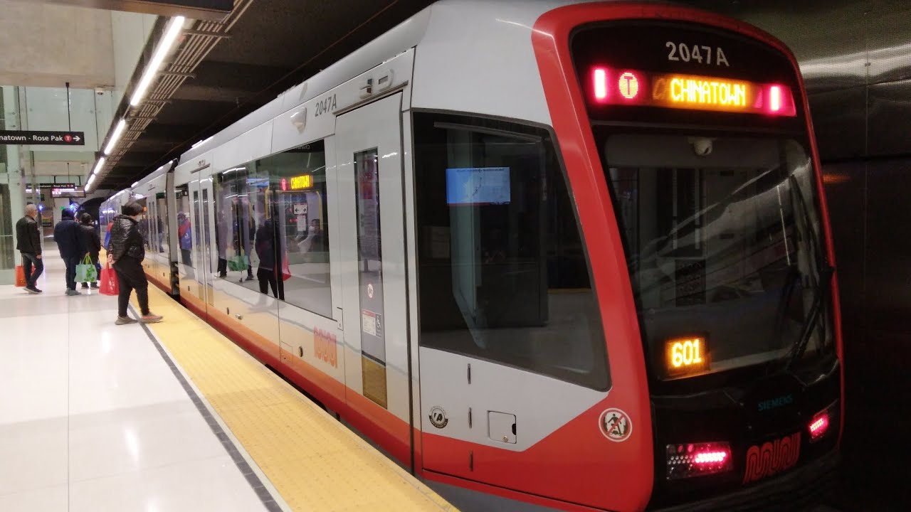 SF Muni 2-Car Siemens S200 LRV4 Train 2072+2047 on Route T 3rd St with ...