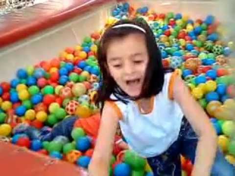 Kerem&kevser top havuzunda