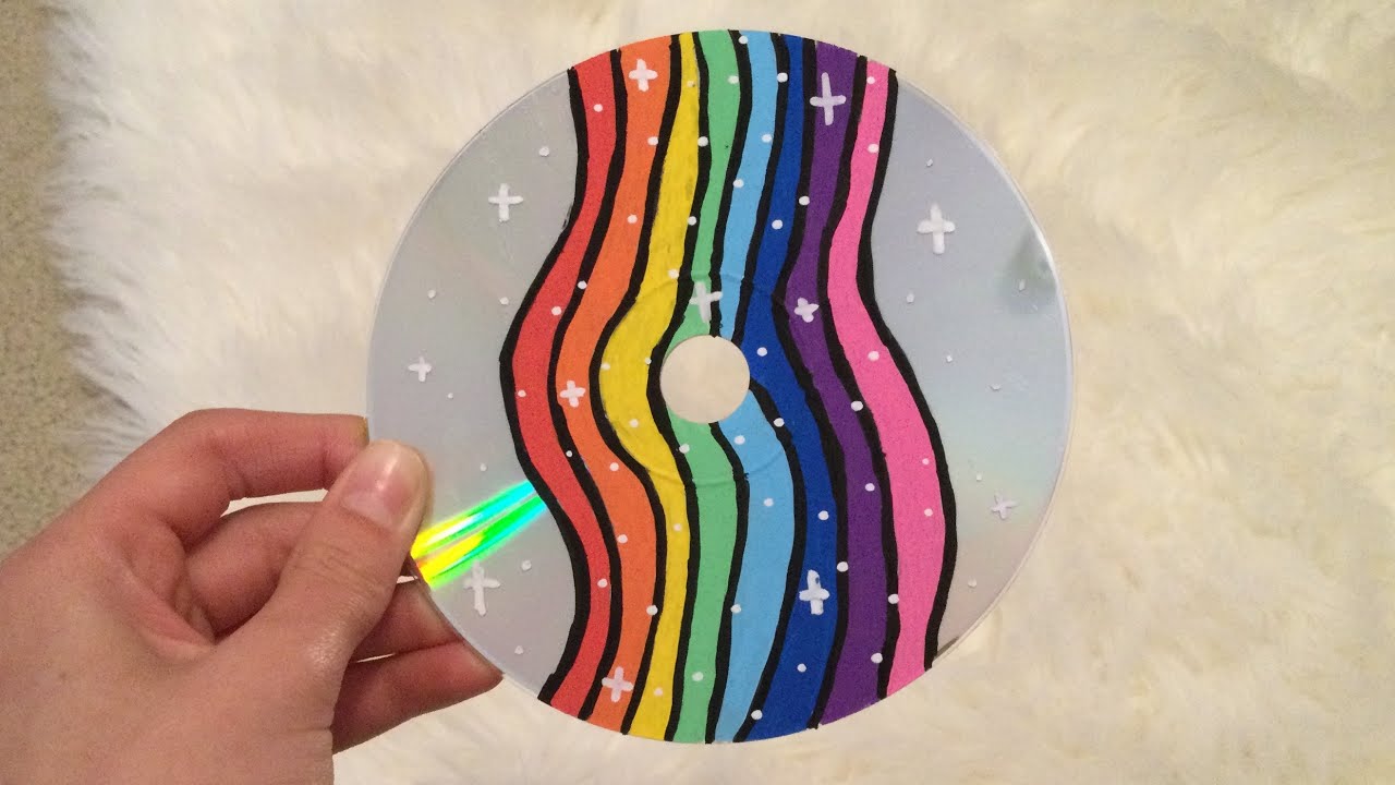 Painting a Rainbow on a CD 💿 - Infinite Artz - YouTube