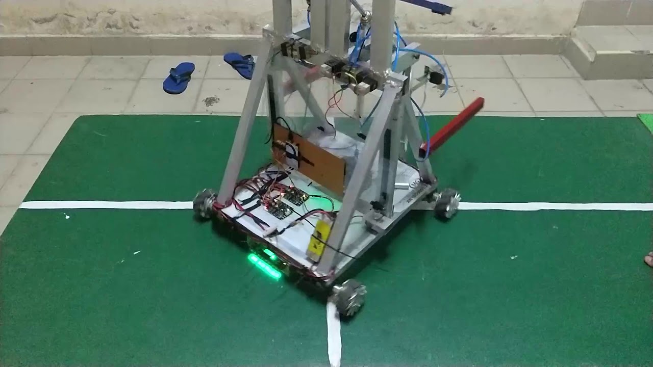 ROBOCON 2018 Autonomous Bot (Line Following Testing) - YouTube