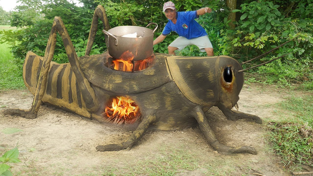 Techniques of making clay wood stoves sculpting giant locusts ...