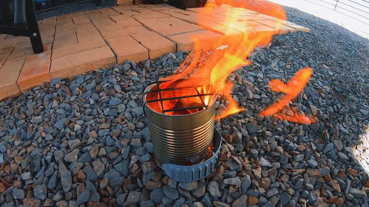 MAKE A SUPER CHEAP TIN CAN FIRE STOVE FOR UNDER $2 - YouTube