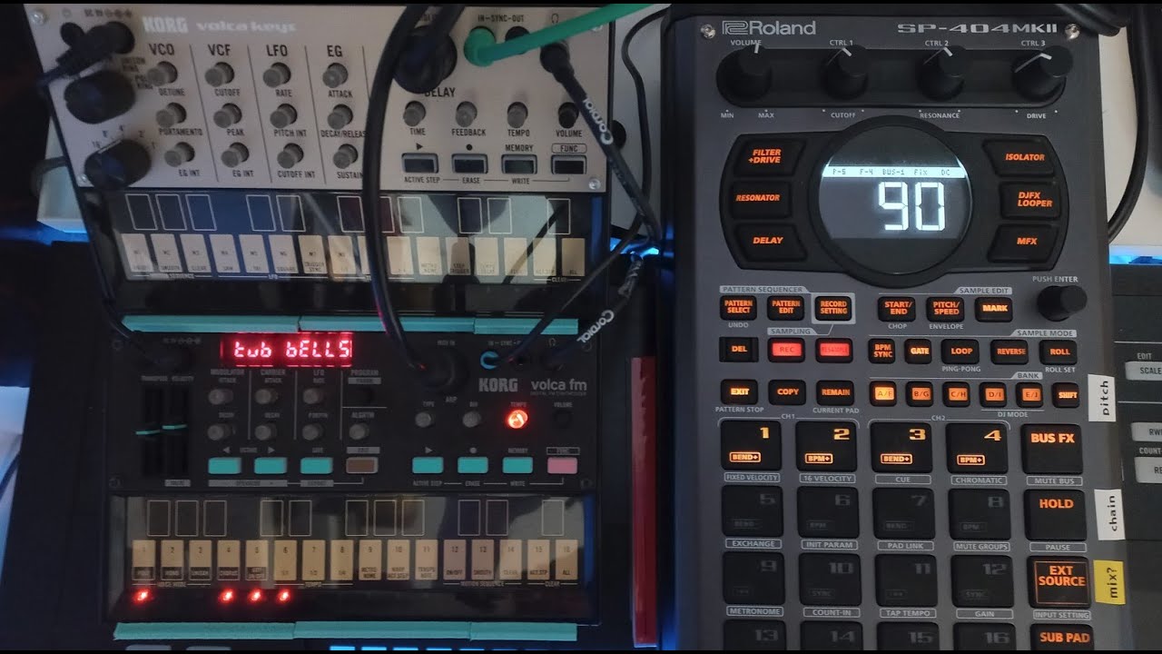 FM Bounce 2 - Korg Volca FM, Circuit Rhythm - YouTube