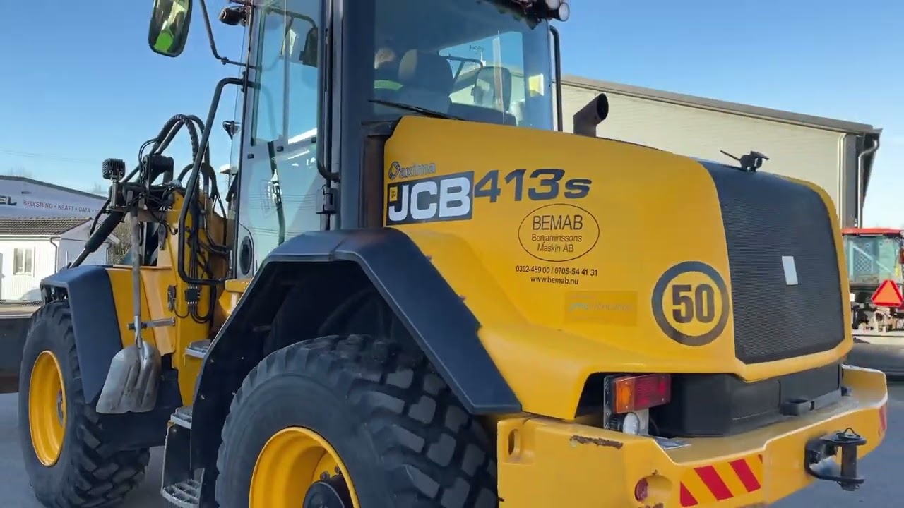 Köp Hjullastare JCB 413 S med skopa, kranarm & gafflar på Klaravik ...