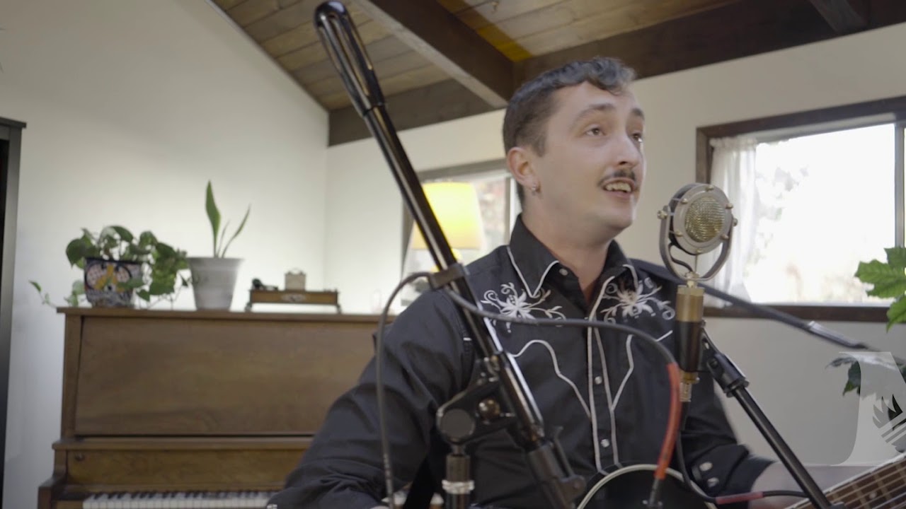 Marcus Logan "The Chase - LIVE at Myna Bird" - YouTube