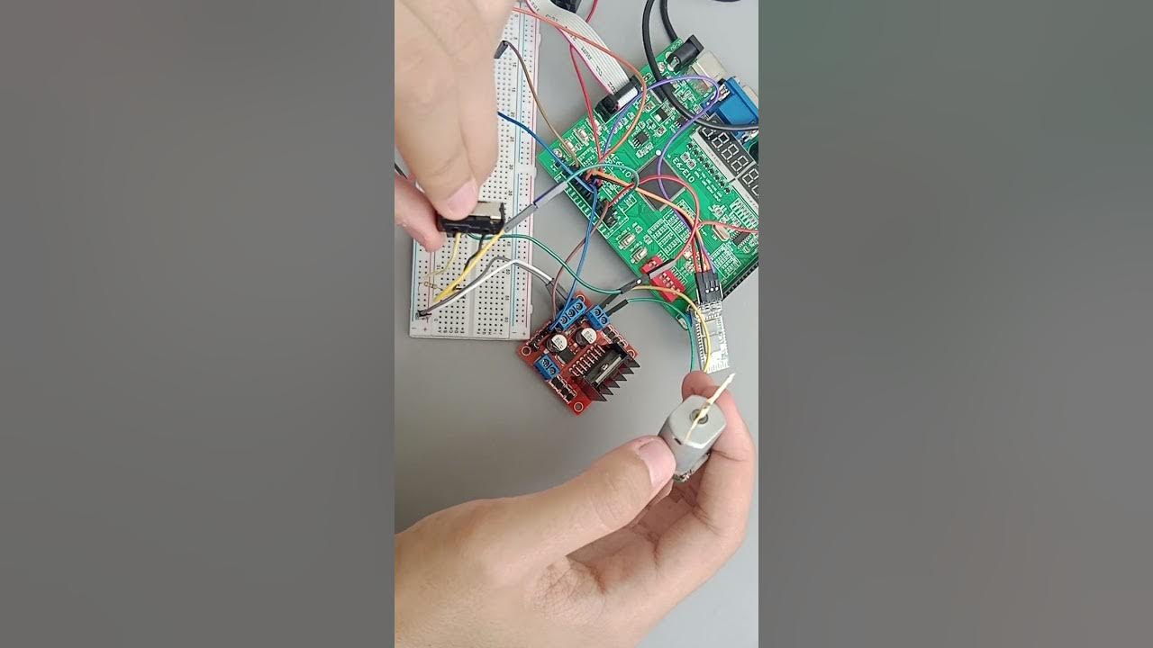 Proyecto de Domótica mediante FPGA - Electronica Digital G2 E1 - YouTube