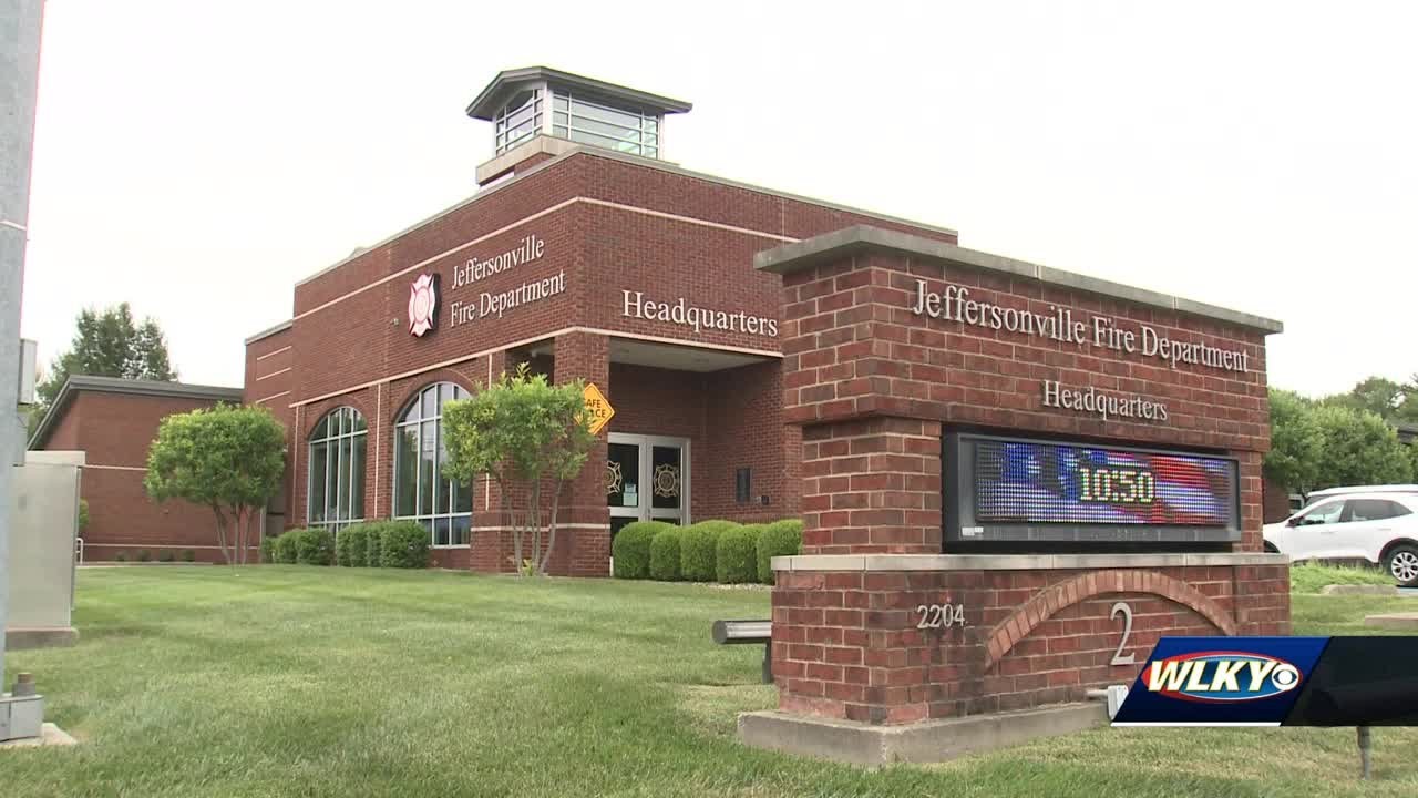 Jeffersonville Fire aiding Utica Fire Protection District - YouTube