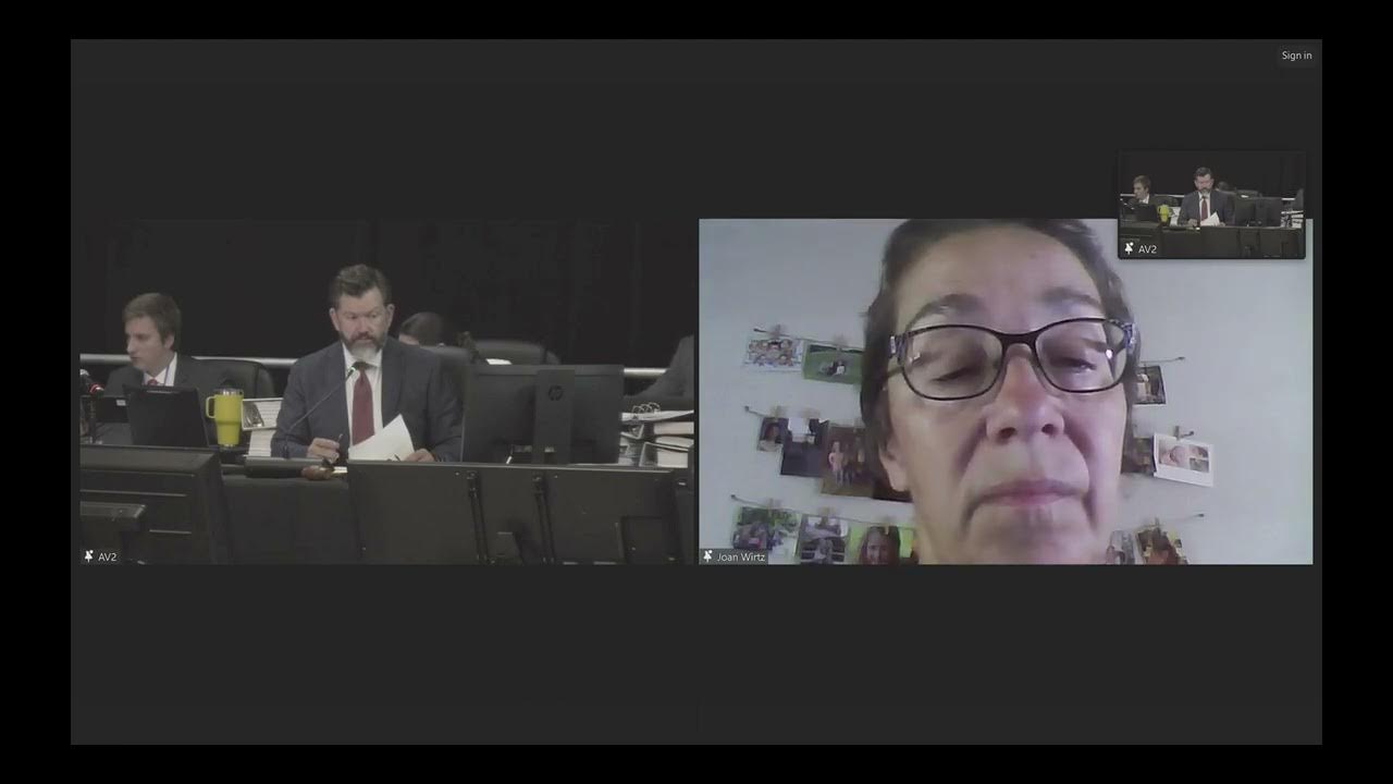 Joan Wirtz, Landowner | Iowa Utilities Board Summit CO2 Pipeline Hearing (8/31/23) - YouTube