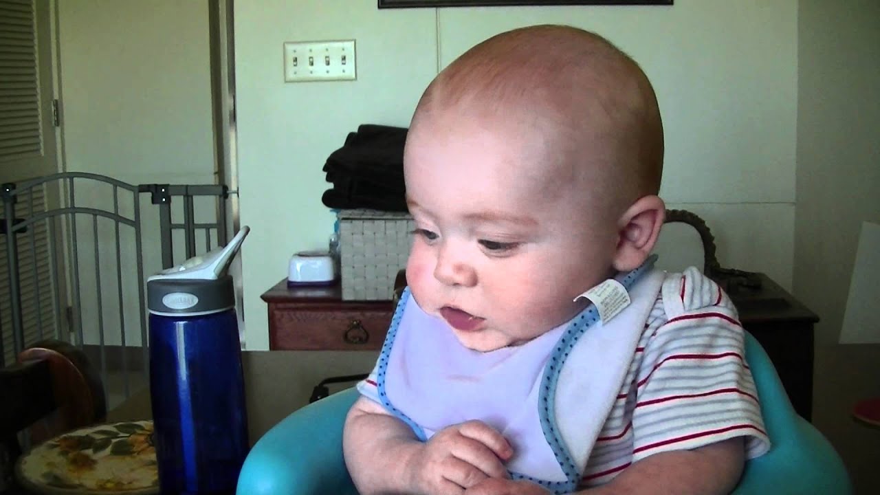First solid food Bananas - YouTube