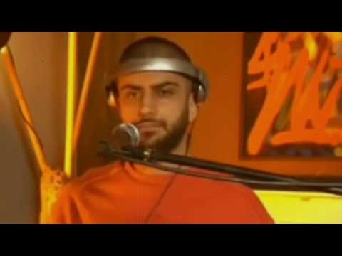 REYNMEN AHMET KAYA ŞARKISI SÖYLÜYOR - BUNDAN ÖTE AYRILIK VAR