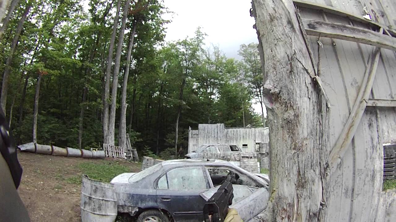 Airsoft aug 12 barrie paintball 4 - YouTube
