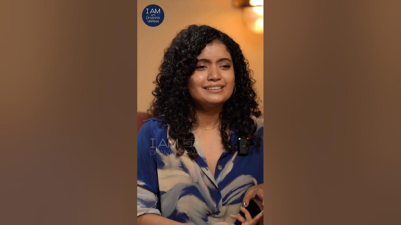 എന്തിനാ ഈ ചുരിദാർ ഒക്കെ ഇടുന്നെ വല്ല Jeans ഇടൂ Annaben