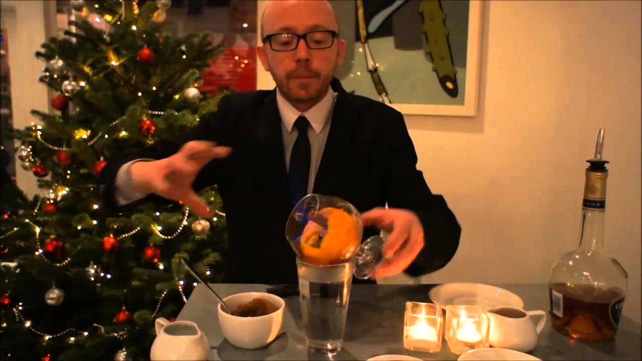 Peepo Christmas Flaming Brandy Cocktail - YouTube