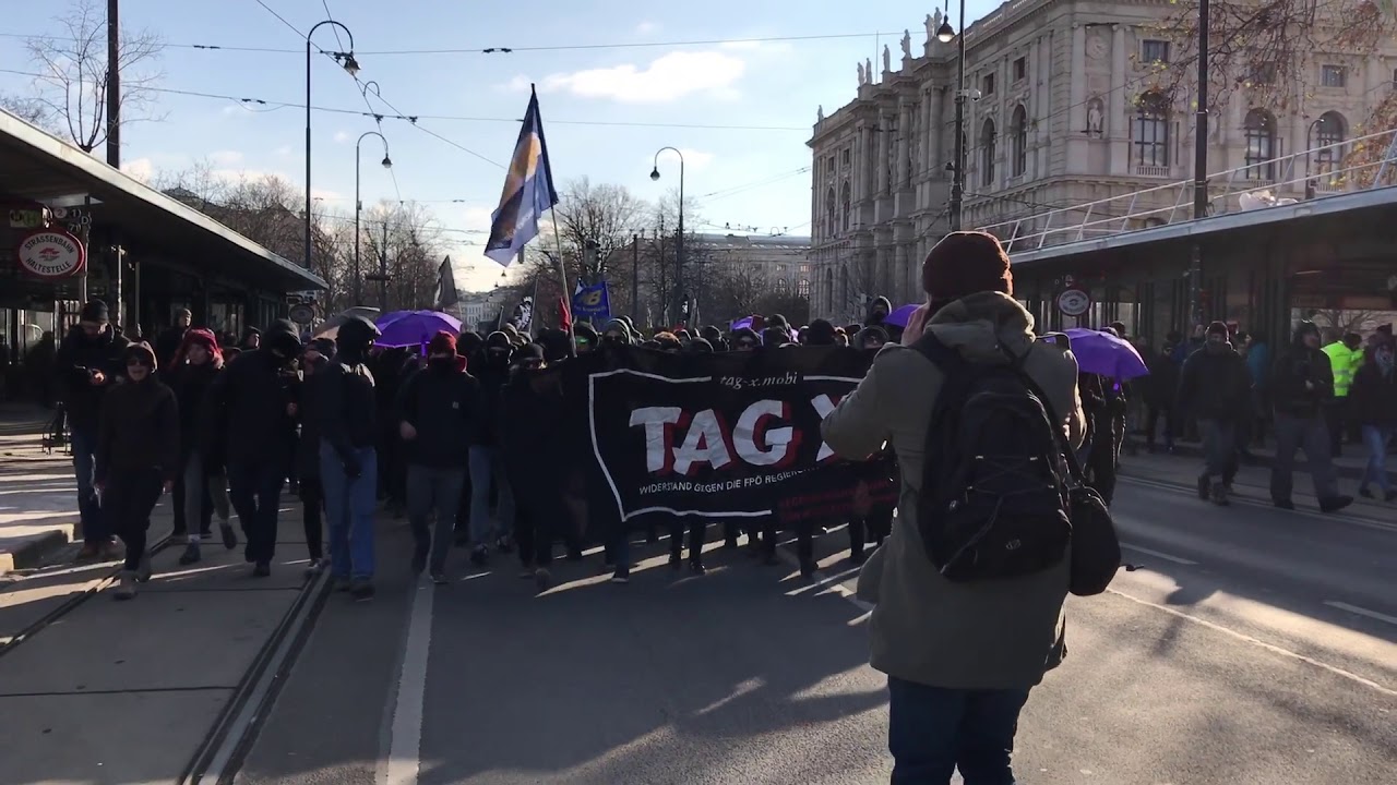 Der schwarze Block zieht weiter am Ring - YouTube