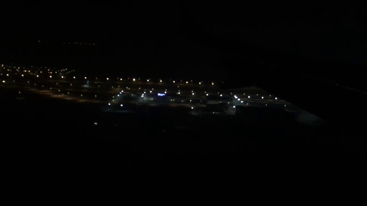 Iran Atterrissage Téhéran de nuit / Iran Landing Tehran by night - YouTube