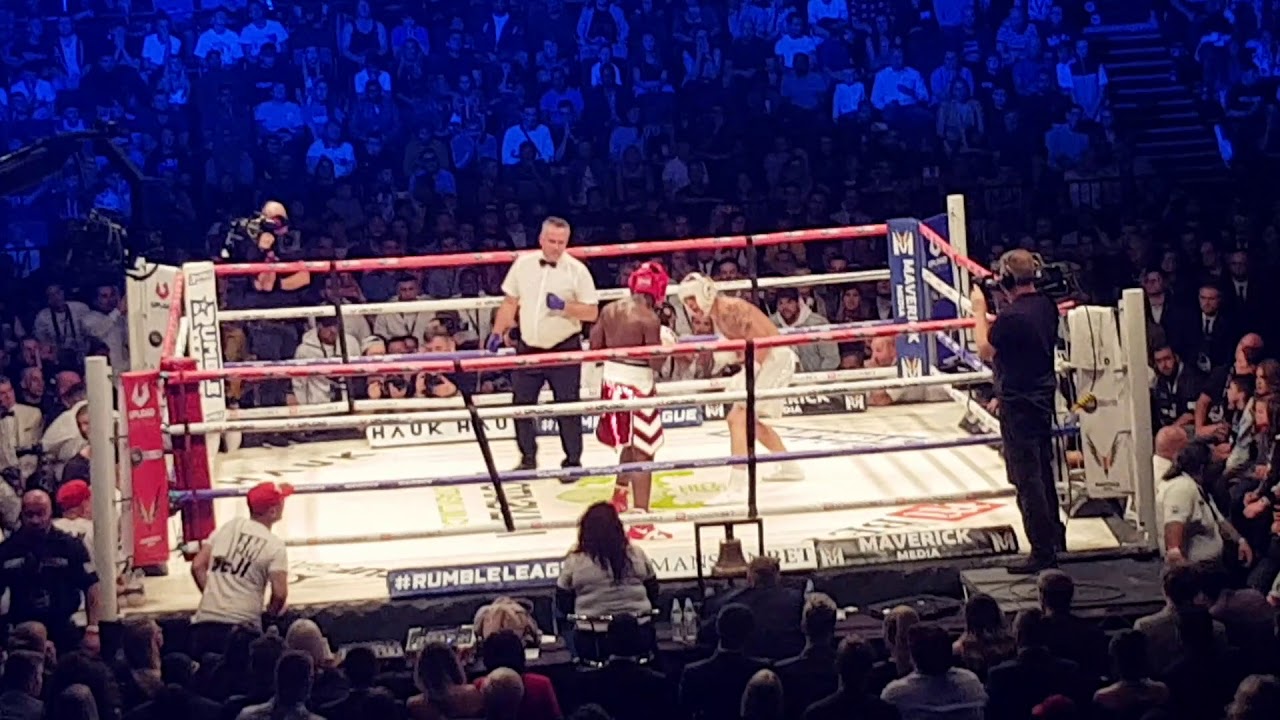 DEJI VS JAKE PAUL Third round! - YouTube