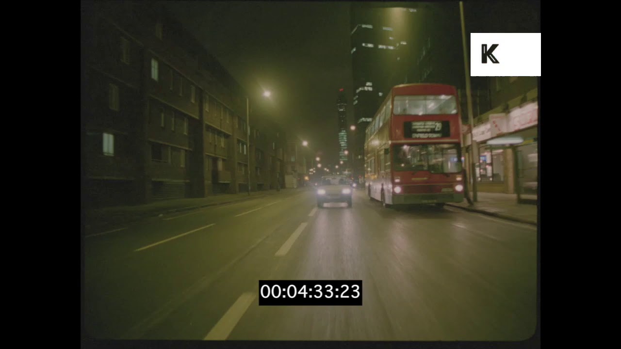 1980s North London Streets at Night, 35mm - YouTube