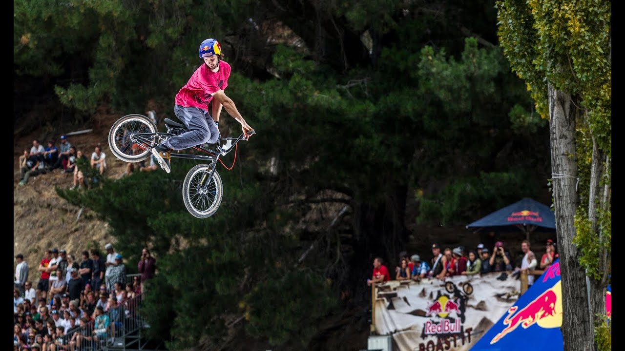 BMX Dirt Contest in Queenstown - Red Bull Roast It 2013 New Zealand ...