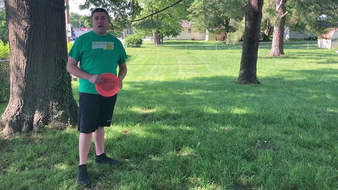 DAY 4: Outdoor Activities-Frisbee - YouTube
