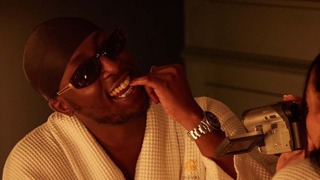 Treezo - Pictures (Official Music Video) - YouTube